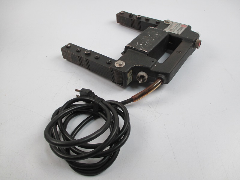 Parker Research D-200 Contour Probe Yoke - USNDT, Inc.